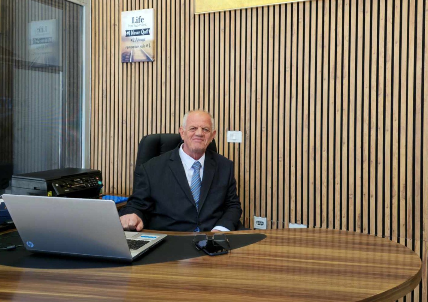 Hysni Hoxha | Hoxha & Associates | Mitarbeiter